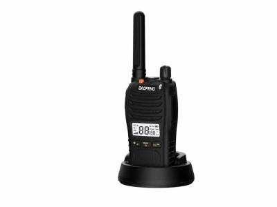 Cina Walkie Talkie a carica a sei vie con gamma di frequenza 136-174/403-527MHZ e funzione VOX in vendita