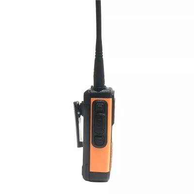 中国 VOX 機能 デジタルモデル用の防水ウォーキー・トーク XIR P3688 DP1400 CP200D DEP450 販売のため