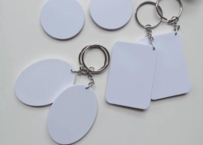 Cina Angolo arrotondato dell'anello portachiavi in bianco del polimero di sublimazione per stampa di Diy in vendita