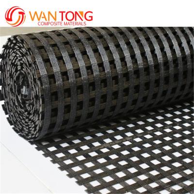 Cina Poliestere ad alta trazione Geogrid 120kn PVC rivestito Larghezza 5m per la costruzione di strade in vendita