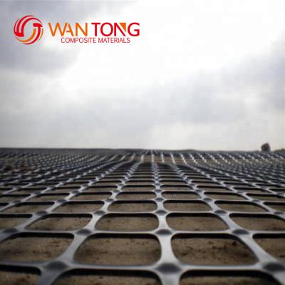 Cina Polipropilene Geo Grid Prodotti di terraforatura Biassiale 35KN Geogrid di plastica 25.4*25.4mm Maglia Dimensione 1-6m Larghezza in vendita