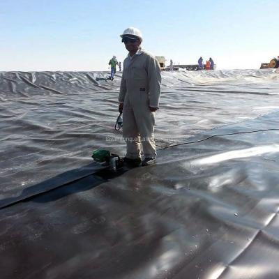 Cina Geomembrana in HDPE a doppia facciata e con texture, con spessore di 2,0 mm in vendita