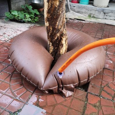 Cina Busta d'irrigazione per alberi a rilascio lento 15 galloni Bossa in PVC con copertura del grilletto di aggiornamento Verde militare in vendita