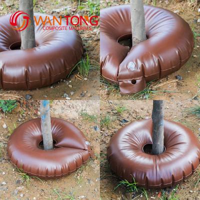 Cina Busta d'irrigazione per alberi a rilascio lento 15 galloni Bossa in PVC con copertura del grilletto di aggiornamento Verde militare in vendita