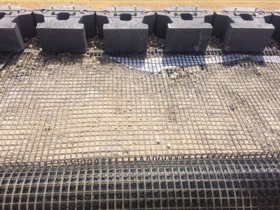 Cina Geogrid in fibra di vetro per il design cinese stile rinforzo asfalto installazione in loco in vendita