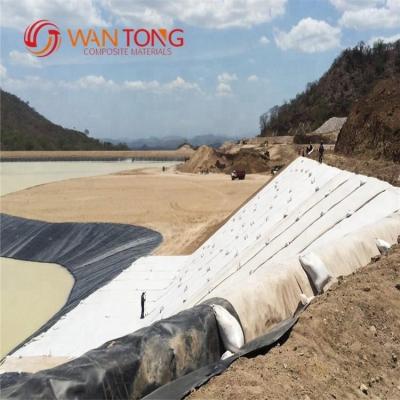 Cina Gcl di bentonite nera per impermeabilizzazione Bentomat Geotextile HDPE Bonder Liner Waterstop in vendita