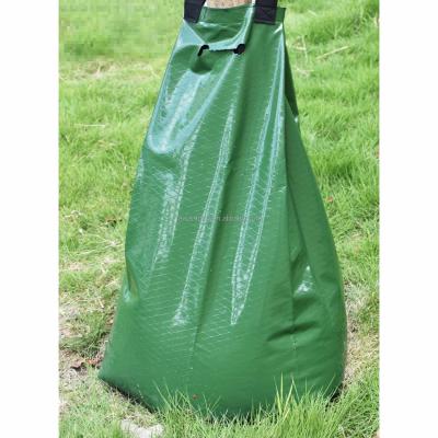 Cina 20 galloni di capacità PE rinforzato Portable bag per l'irrigazione a goccia per l'irrigazione degli alberi in vendita