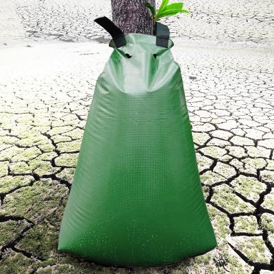 Cina PE PVC reticolato Tarpa a gocciolamento automatico Bagno d'acqua per alberi 15 20 galloni per la coltivazione di alberi in vendita