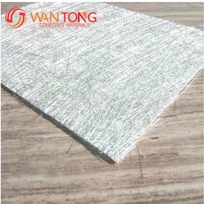 Cina Matto di vetro in fibra di filamento continuo da 100 g a 600 g con un contenuto di sostanze combustibili pari all'1,8% a 8,5% in vendita