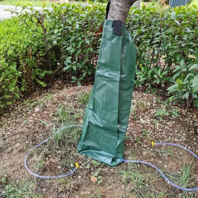 Cina Sacchetti per piantare alberi da 15-20 galloni con tessuto in PVC e funzione di irrigazione a rilascio lento in vendita