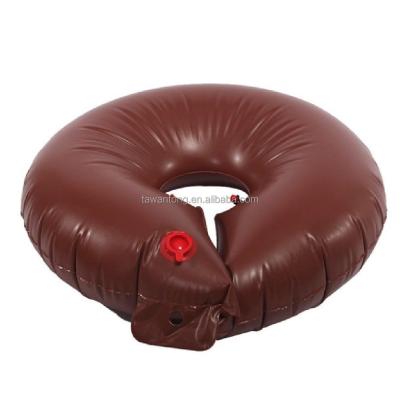 Cina 15 galloni di PVC marrone anello di irrigazione degli alberi sacchetto a rilascio lento per lo sviluppo ottimale degli alberi in vendita