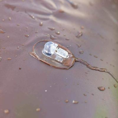 Cina 15 galloni di PVC marrone anello di irrigazione degli alberi sacchetto a rilascio lento per lo sviluppo ottimale degli alberi in vendita