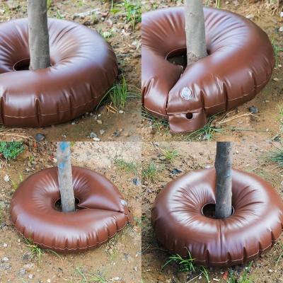 Cina Sacchetto d'acqua di piantagione in PVC resistente per l'irrigazione degli alberi 15 galloni 20 galloni 25 galloni Ottimale in vendita
