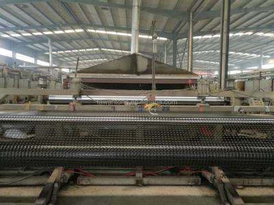 Cina Geogrid di plastica da 1-6 m di larghezza per la stabilizzazione del suolo ad alta resistenza del vialetto biassiale in vendita