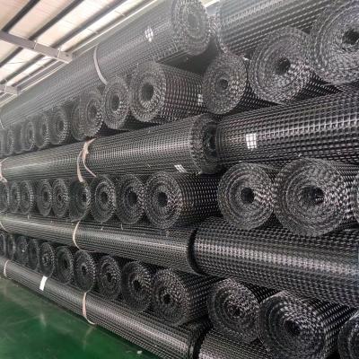 Cina Stabilizzatore del suolo stradale essenziale di plastica in PP Griglia biassiale con dimensioni di maglia di 25,4*25,4 mm in vendita