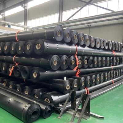 中国 0.5-3mm HDPE ダム ラインナー 地膜 ダム 建設 プロジェクトにおけるプラスチック ダム ラインナー 販売のため