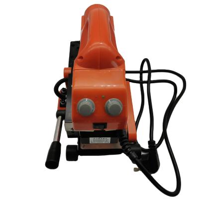 Cina 50/60Hz Frequenza Geomembrana Saldatura macchina per Saldatura a cuneo caldo di rivestimenti in HDPE di plastica in vendita