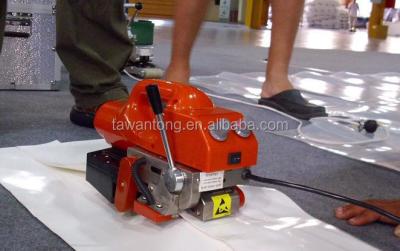 Cina Saldatore a membrana in HDPE nero rosso versatile e da 0,85 kW per saldatura a geomembrana in plastica in vendita