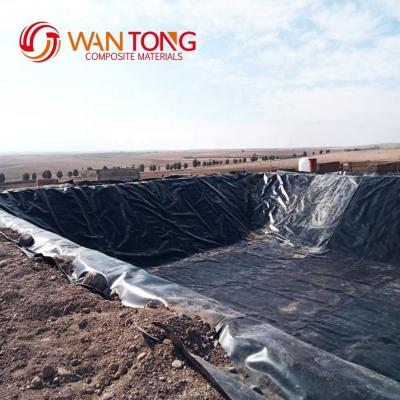 China GB/ASTM GRI-GM13 Geomembrana de HDPE padrão para aquicultura UV à venda