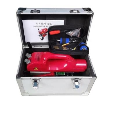 Cina Macchina di saldatura a geomembrana da 800W per saldatura spessore 0,2-1,5 mm e peso KG 9 KG in vendita