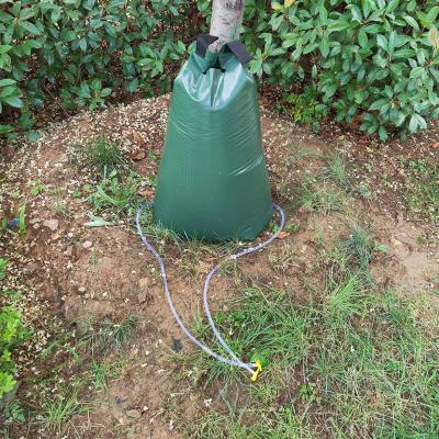 China Langzaam loslaten irrigatiezak voor optimale bomenbewatering en irrigatie efficiëntie Te koop