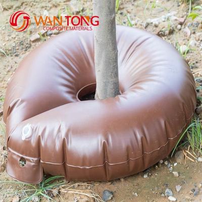 Cina 15/20 galloni di sacchetto di irrigazione a goccia di PVC a rilascio lento per una distribuzione ottimale dell'acqua in vendita
