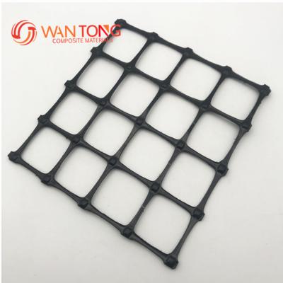 Cina Armatura stradale Non tessuto Geotessile per animali da compagnia Composito PP Plastico 25kn Geogridia biassiale in vendita
