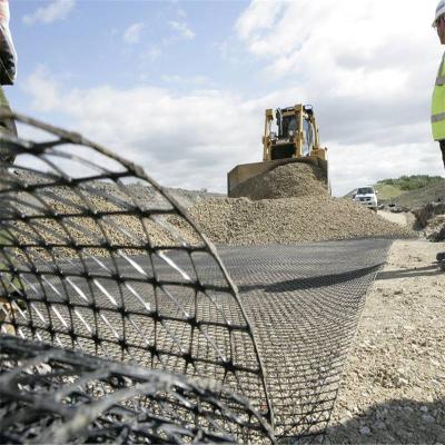 Cina 25.4*25.4mm Maglia di rete Alta resistenza Biassiale PP Geogrid di plastica per rinforzo del suolo Buona vendita in vendita