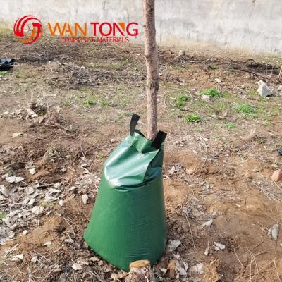 Cina Sacchetto per alberi autoirrigabile di capacità 75L risparmia acqua e è facile da installare per alberi da 20 galloni in vendita