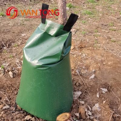Cina Sacchetto per alberi autoirrigabile di capacità 75L risparmia acqua e è facile da installare per alberi da 20 galloni in vendita