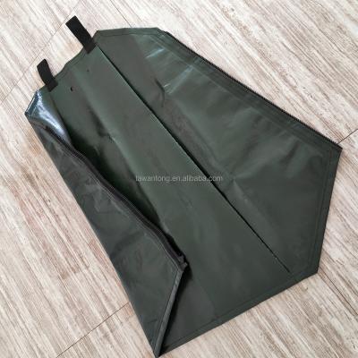 China A rega de árvores tornou-se conveniente com sacos de irrigação por gotejamento de 20 litros em verde escuro à venda