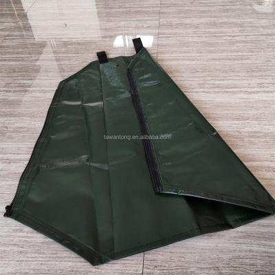 China A rega de árvores tornou-se conveniente com sacos de irrigação por gotejamento de 20 litros em verde escuro à venda