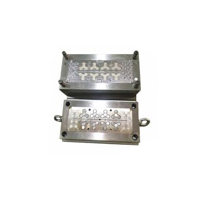 Cina Servizio su misura muffa di plastica del filatore di irrequietezza della lavorazione con utensili dello stampaggio ad iniezione di Hasco in vendita