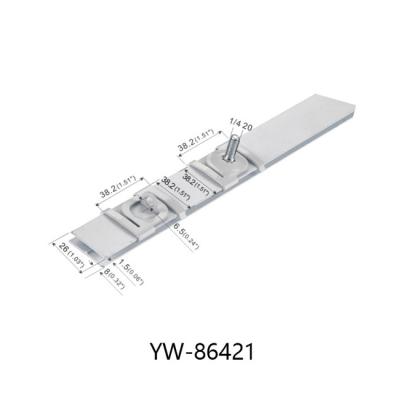 Cina Torsione di Z su bianco materiale del ferro della clip del soffitto del metallo/su nichel/su YW86419 finito Chrome in vendita