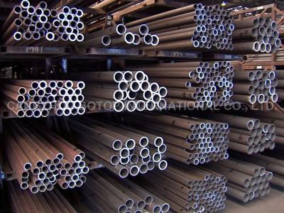 China ASTM A 106 Black Carbon Seamless Steel Pipe for sale