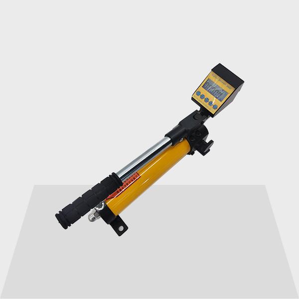 2Mpa 63MPa Anchor Bolt Pull Test Equipment 0-1000KN Smaller Size Lightweight