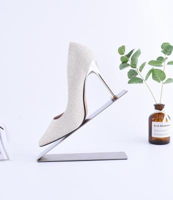 Cina V-Shape Retail Shoe Display Rack Metal High Heel Display Rack Holder per la casa in vendita
