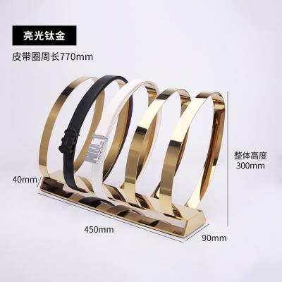 Cina 5pcs Custom Metal Retail Display Rack 770mm cintura e cravatta Rack cintura organizzatore in vendita