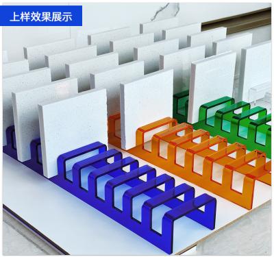 Cina 15 slot di carte Desktop Display acrilico Stand Porta piastrelle Display Organizzatore del bancone in vendita