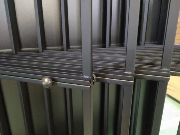 Quality Alone Tile Display Stand Custom Ledger Wing Rack Display Flip Page Style for sale