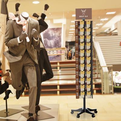 China Supermarkt-Drehständer mit 88 Haken aus Metallgitter für Autobecherhalter, mit beweglichen Rädern zu verkaufen