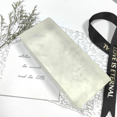China Customizable Melt And Pour Soap Base 2LB / 907g Goats Milk Soap Base With Easy Cutting for sale