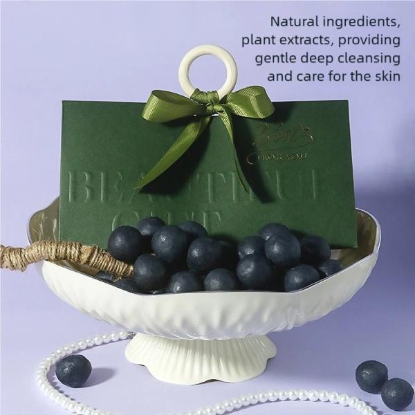 Quality 330G Cold Process Soap Handmade Natural Grape Bar Soap For Excellent Moisture for sale