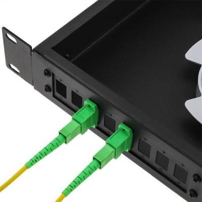 Cina Porto a fibra ottica fisso del quadro d'interconnessione del supporto di scaffale ODF 1U 12 con il pannello dell'adattatore in vendita