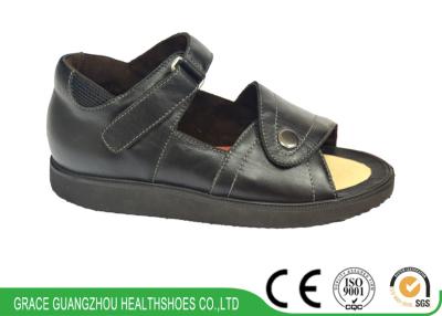 中国 Orthotics に適する男女兼用余分広い幅の整形外科のサンダルの治療上の履物 9814008 販売のため