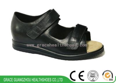 中国 Orthotics に適する男女兼用余分広い幅の整形外科のサンダルの治療上の履物 9814598 販売のため