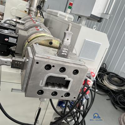 China Manufacturing Plant WPC Door Profile Extrusion Line 22-25m * 2.5m * 2.5m at Competitive for sale