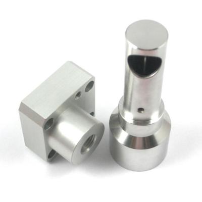 Cina CNC piccolo di spazzolatura che lavora, servizio di alluminio in lotti di fresatura di CNC ISO9001 in vendita