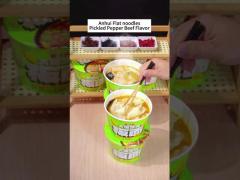 Noodles instantâneos Yangzhanggui Instant Plate Noodles picados Pimenta sabor de carne bovina