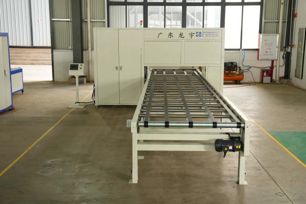 Quality Customizable Automatic Glue Spraying Machine 120 - 400g/m2 Glue Application for sale